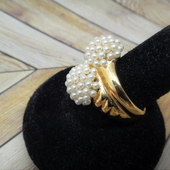 IVANA | Jewelry | Vintage Ivana Ring Faux Pearl Gold Tone Double ...